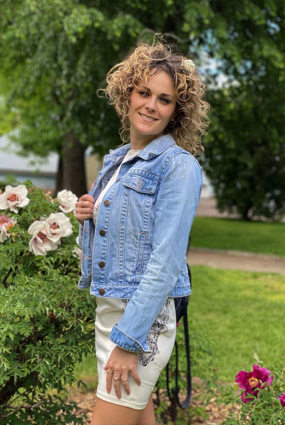 ID 102198 - Alina from Cherkasy (Ukraine), 35 years old, dyed, blue eyes