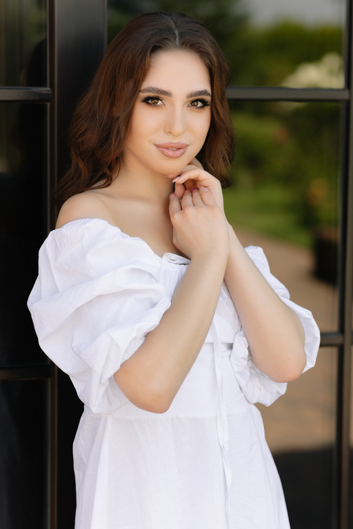 ID 104004 - Marina from (Ukraine), 22 years old, brown, brown eyes