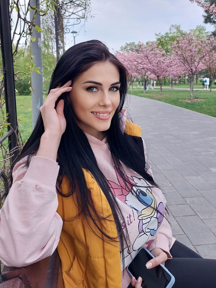 ID 105757 - Svetlana from Kiev (Ukraine), 32 years old, brunette, gray eyes