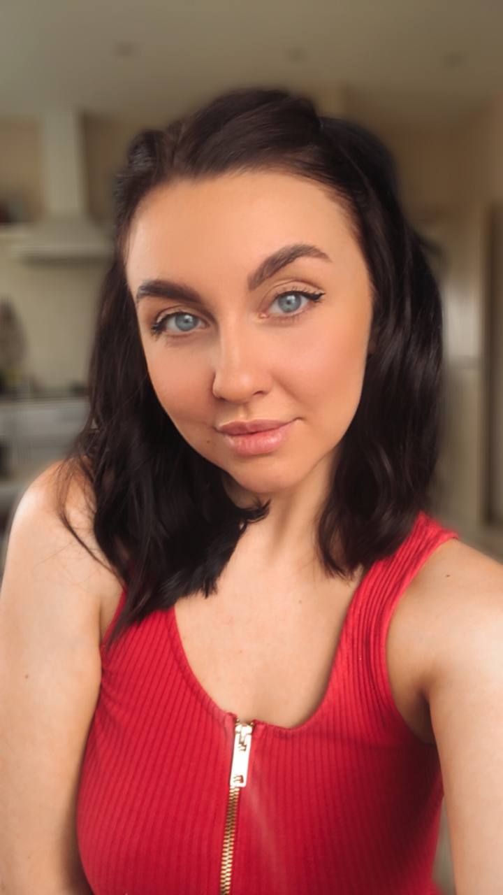 ID 105945 - Mari from Harkiv (Ukraine), 29 years old, dyed, blue eyes