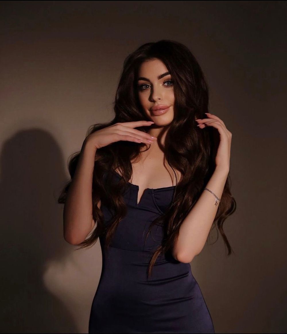 ID 106682 - Yanochka from Dnepropetrovsk (Ukraine), 24 years old, brunette, gray eyes