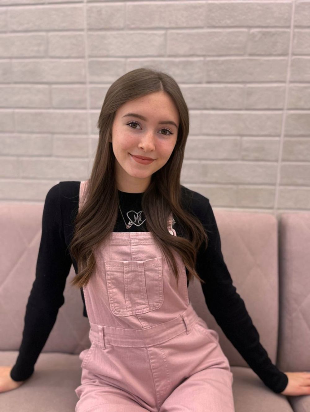 ID 108900 - Lera from Cherkasy (Ukraine), 22 years old, brown, brown eyes