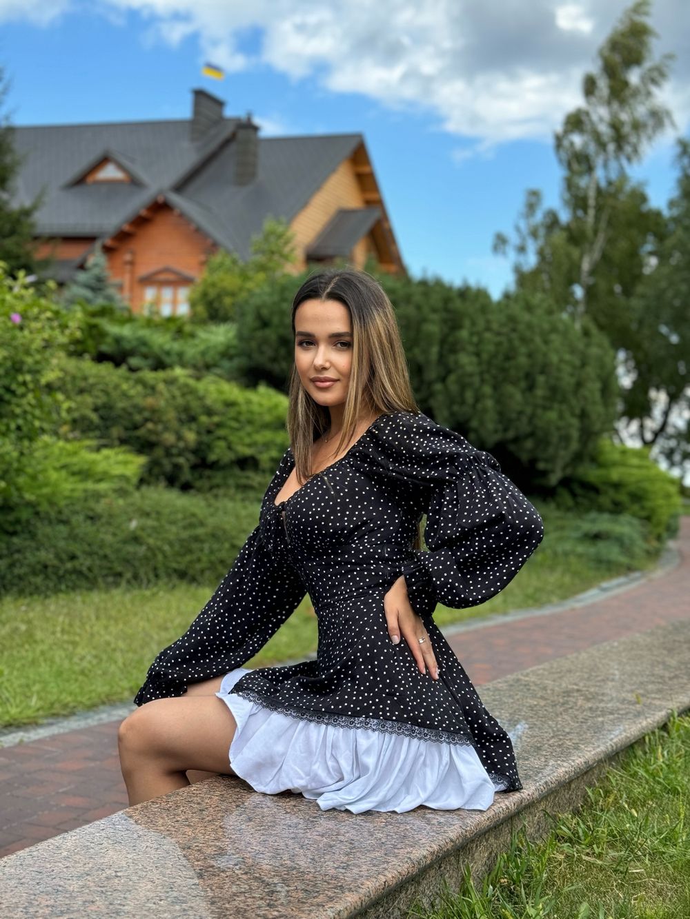 ID 109877 - Valeria from Kiev (Ukraine), 23 years old, dyed, brown eyes