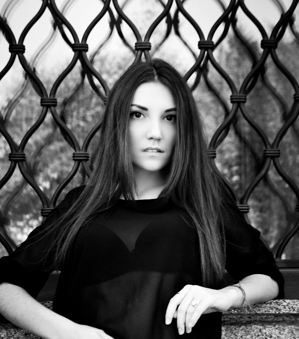 Id 47786 Margarita From Ukraine 26 Years Old Brunette Brown Eyes